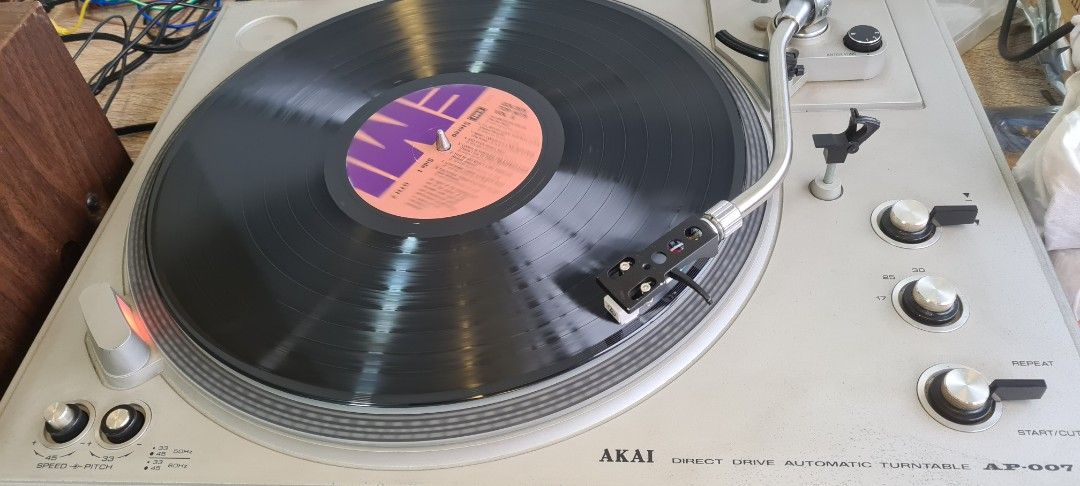 Akai AP-007 Direct Drive Turntable, Audio, Other Audio Equipment on Carousell
