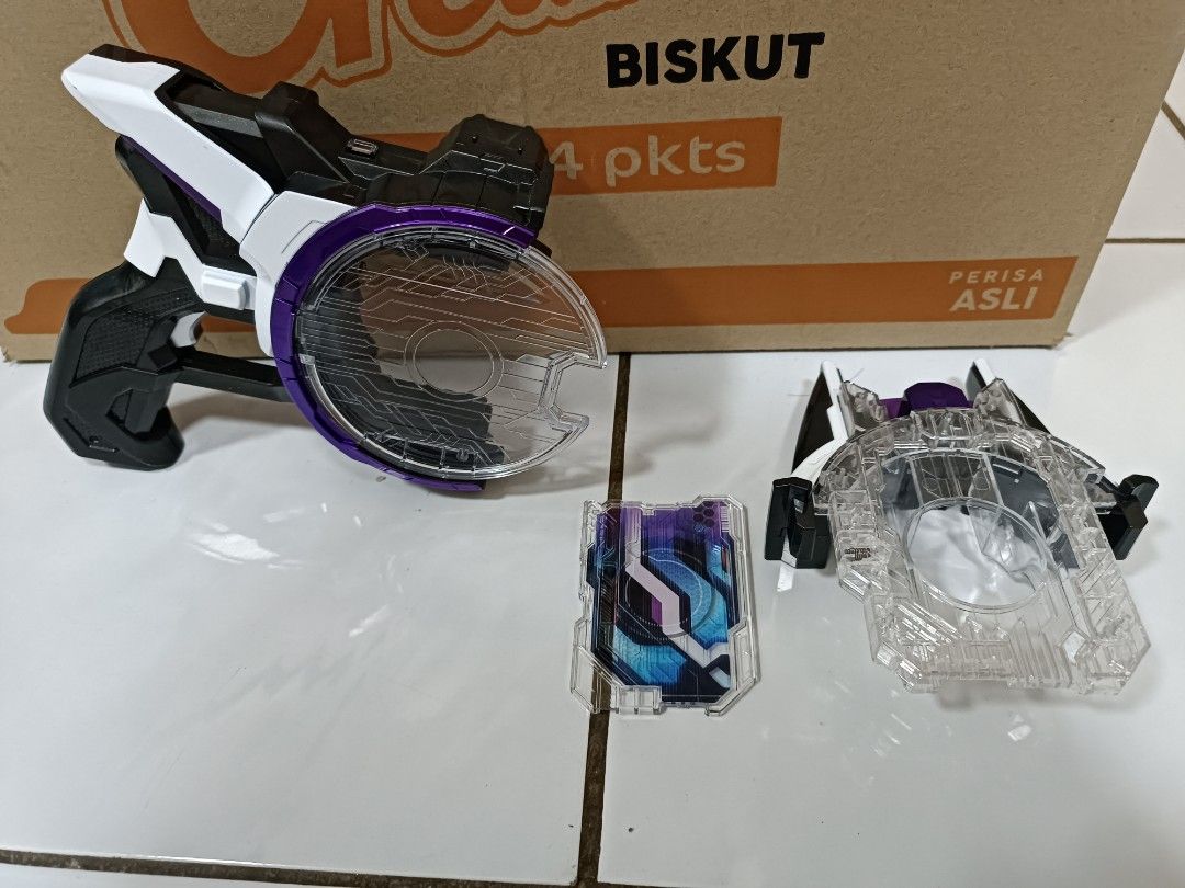 Bandai kamen rider geats dx laser raise riser ziin, Hobbies & Toys ...