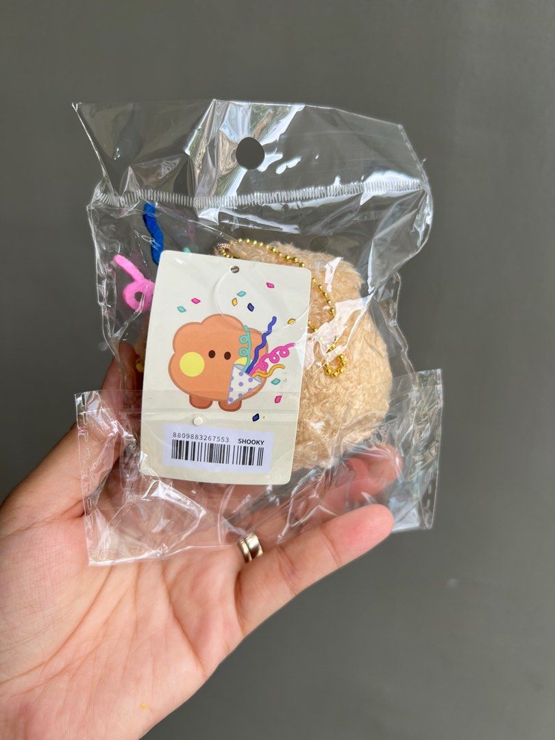 BT21 Minini Shooky Surprise Pongpong Keyring, Hobbies & Toys, Memorabilia & Collectibles, K-Wave ...