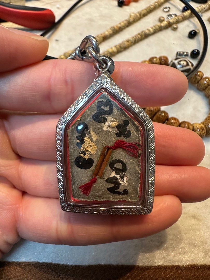 Lp chamnan Phra Khun Paen pong prai roon piset 2nd batch 2568, Hobbies & Toys, Religious Items ...