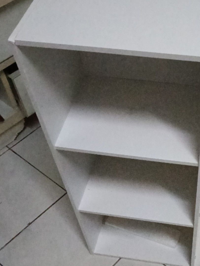 Rak buku 3 TIER, Furniture & Home Living, Home Improvement ...