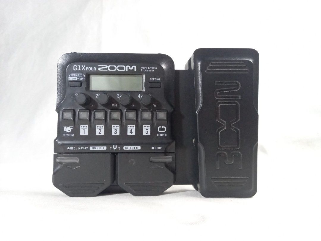 ZOOM G1X FOUR G1XFOUR MULTIEFEK PEDAL IR DIGITAL EFEK GITAR EFX G1 X ...