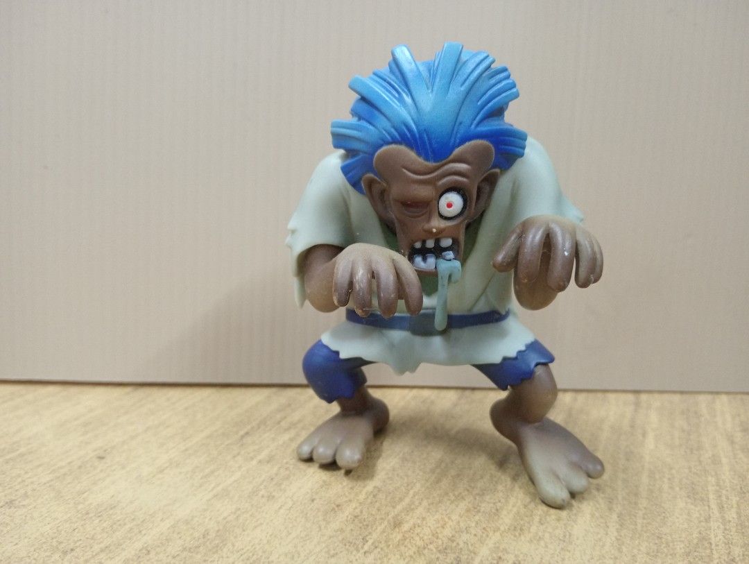 Dragon Quest Soft Vinyl Monster Poison Zombie Rotten Figure, Hobbies ...
