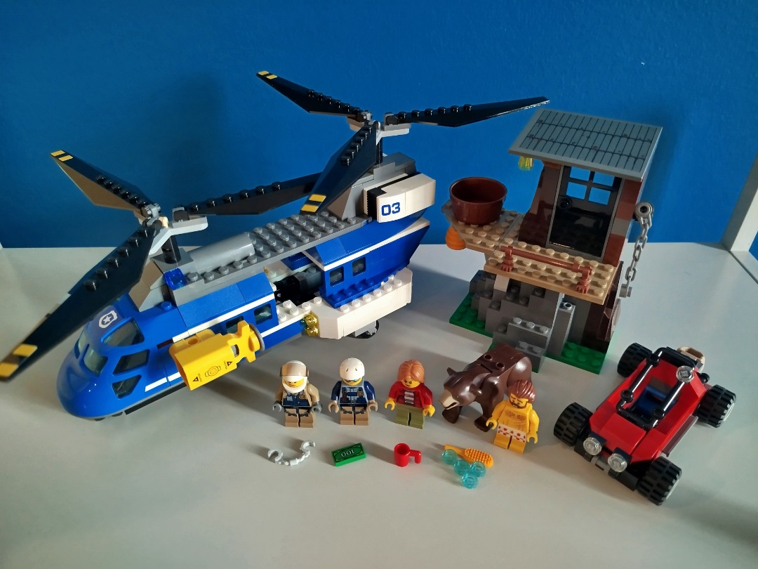 LEGO 60173 Mountain Arrest, Hobbies & Toys, Toys & Games on Carousell