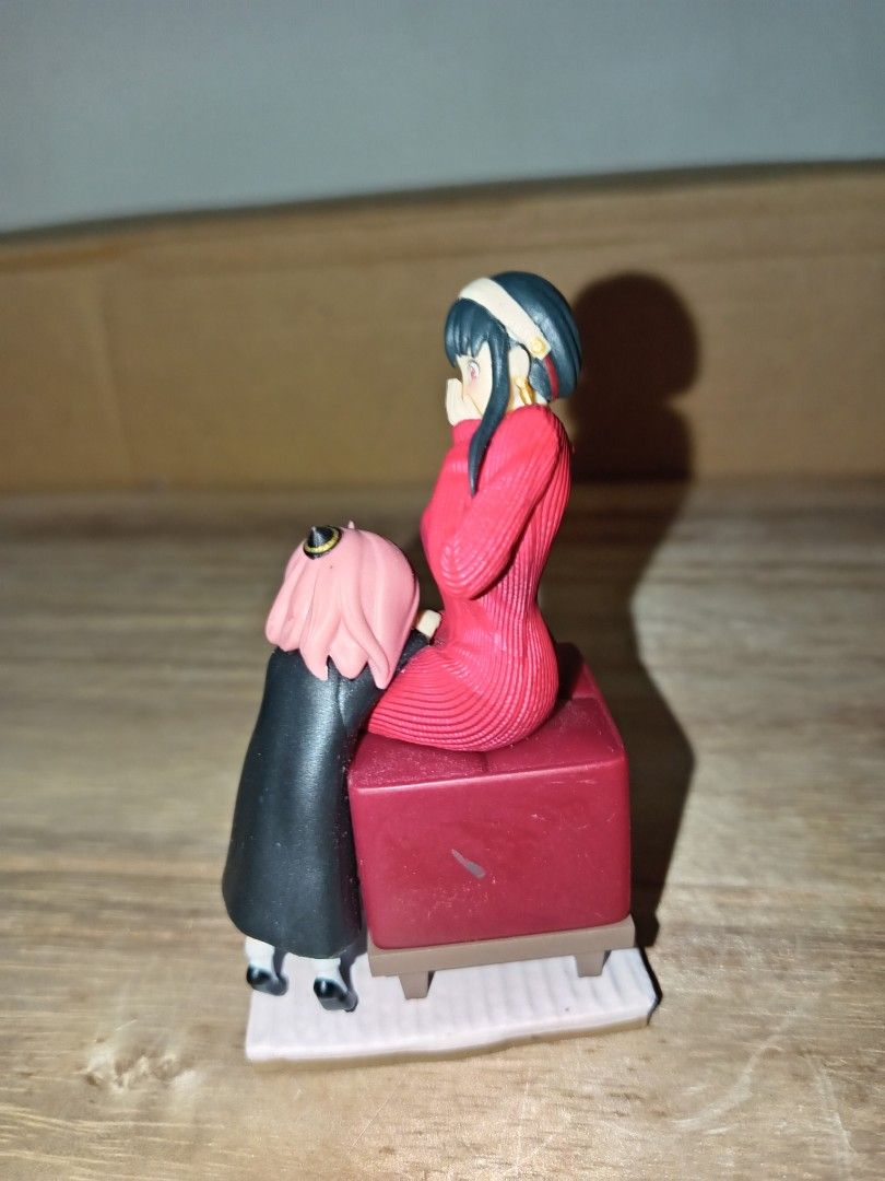 Spy x Family Yor Forger and Anya Figure, Hobbies & Toys, Toys & Games ...