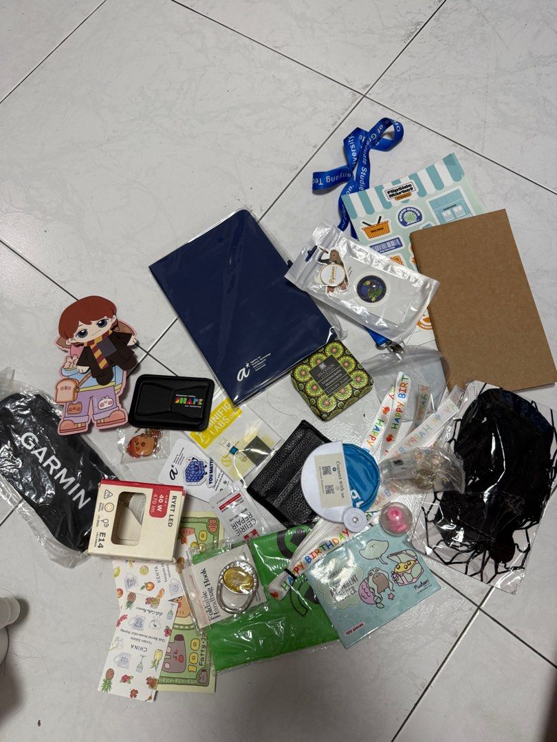 Assorted things bundle, Hobbies & Toys, Stationery & Craft, Craft ...