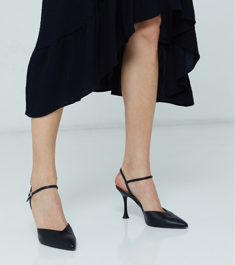 c&k sculpture heel ankle strap pumps in black, Women's Fashion ...