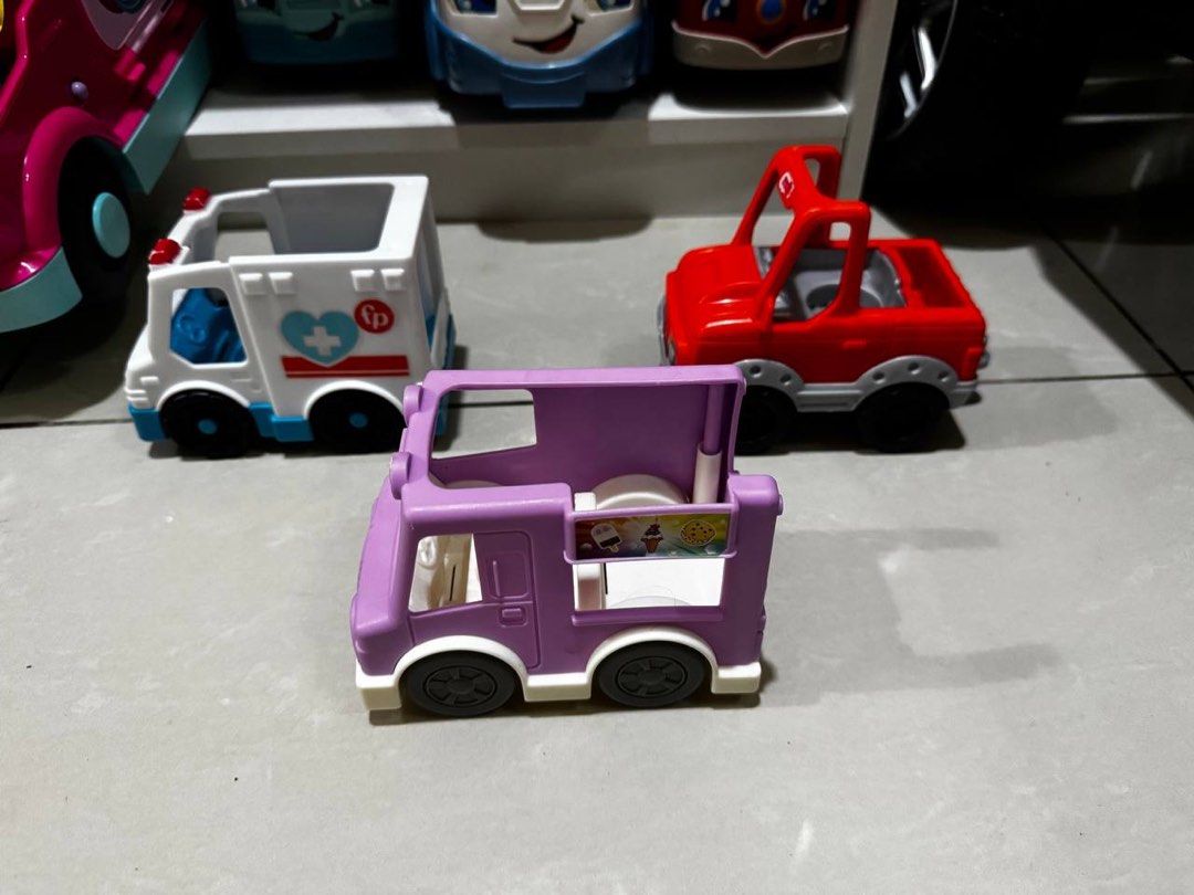 Little People Manual Play, Hobbies & Toys, Toys & Games on Carousell