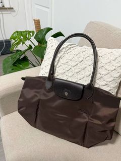 Longchamp mocha Dijual | Carousell Indonesia