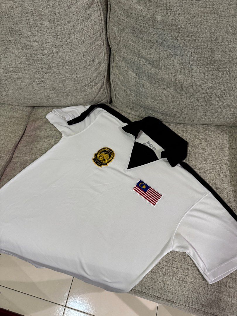 Malaysia Retro Jersey, Men's Fashion, Activewear on Carousell