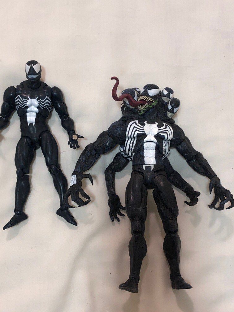 Marvel Select Venom and Mafex KO Venom, Hobbies & Toys, Toys & Games on Carousell