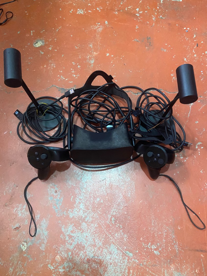 Oculus Rift (Complete Set) - Untested, Video Gaming, Gaming Accessories ...
