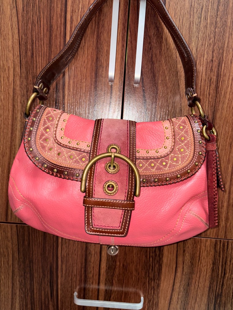 PINK SOHO RARE MEDIUM SIZE, Luxury, Bags & Wallets on Carousell