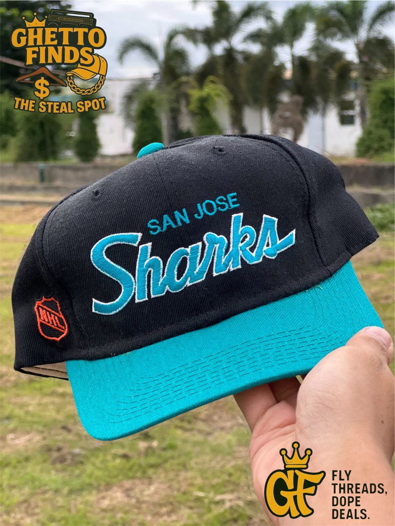 Vintage Sharks DLine Black Dome 2 Tone, Men's Fashion, Watches ...