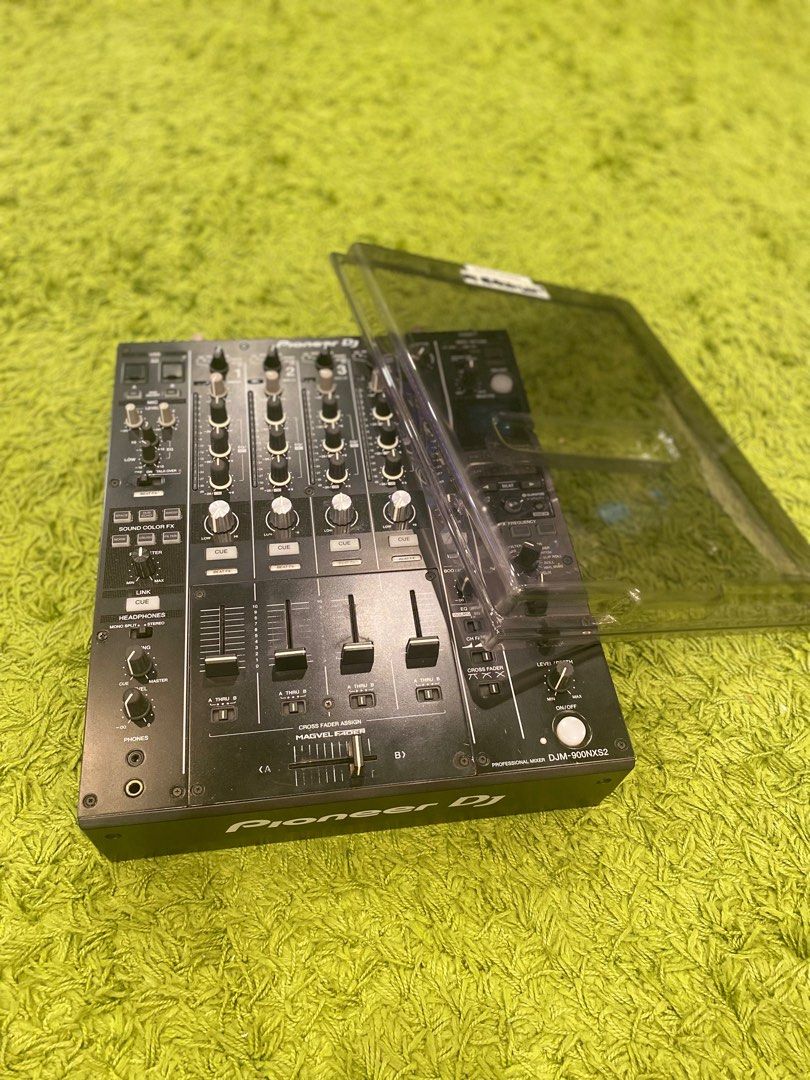 2 X CDJ-3000 w Decksaver & box. DJM-900NXS2 w Decksaver, Audio, Other ...