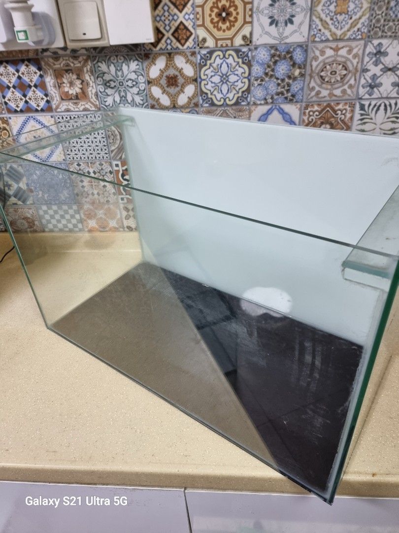 2feet fish tank aquarium Glass 60x30xH38cm best deal $28 STRICTLY NO ...