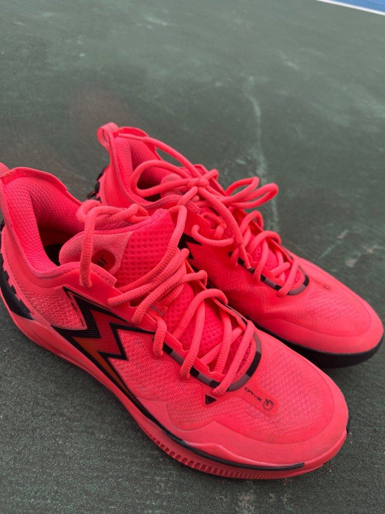 (URGENT)361 degrees big3 5.0 quick pro salmon,basketball shoes(WTT,WTS ...