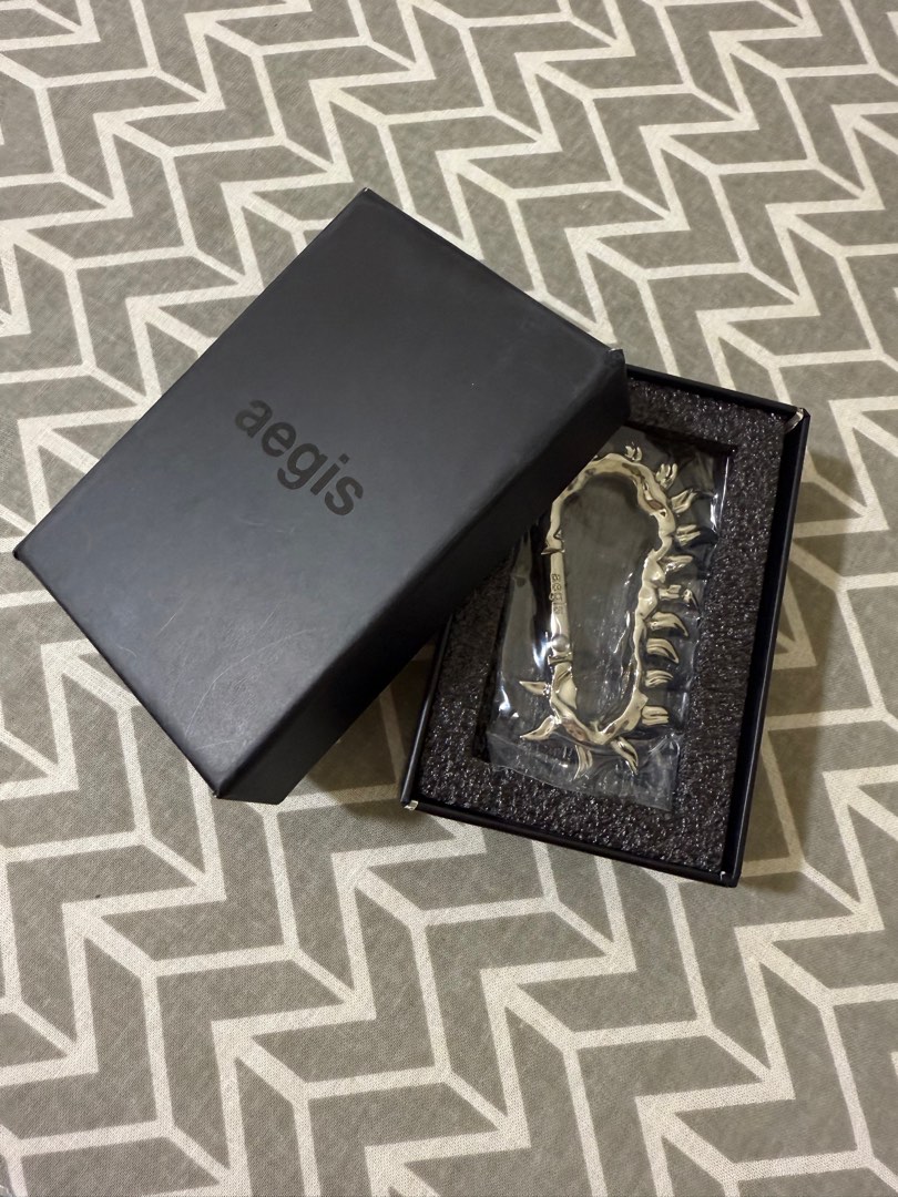 Aegis 601 Wira Carabiner, Men's Fashion, Watches & Accessories ...