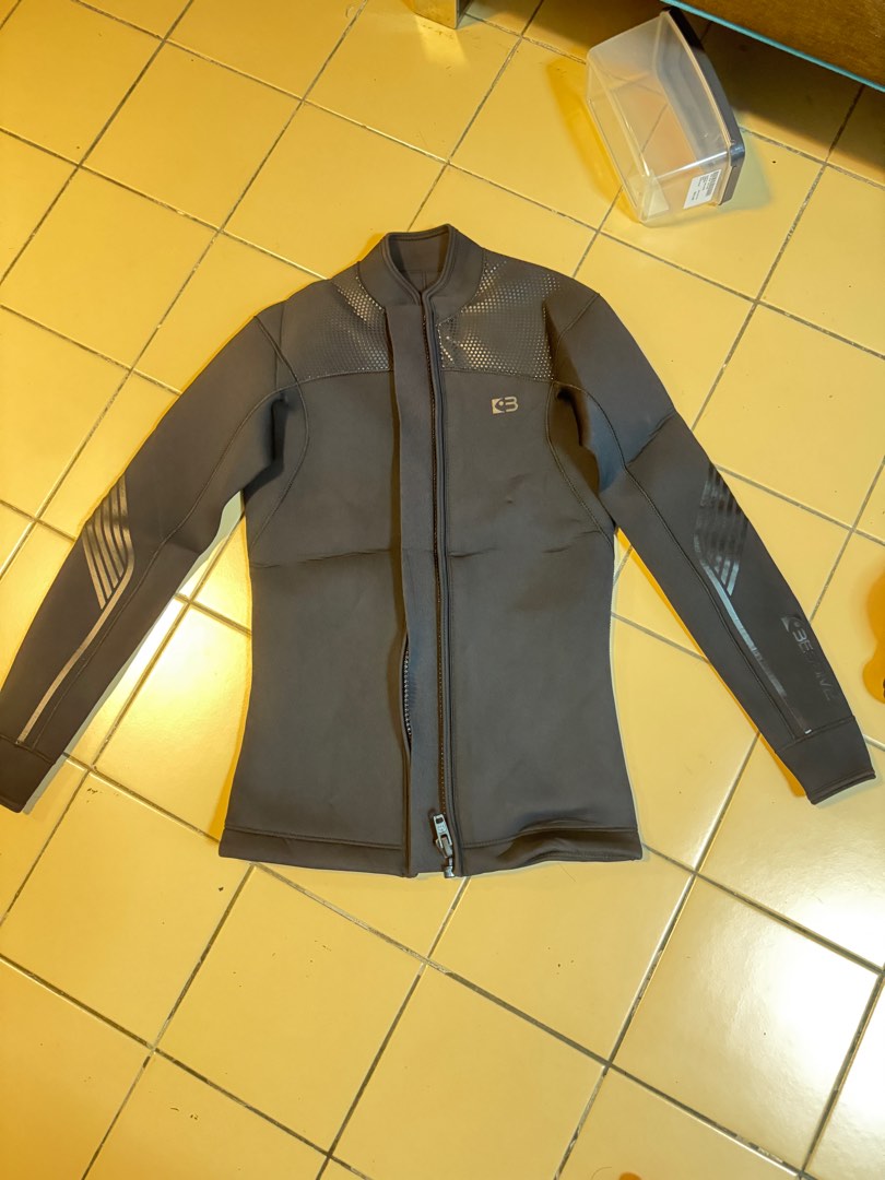 Best dive Wetsuit Jacket(sive LTT), Sports Equipment, Sports & Games ...