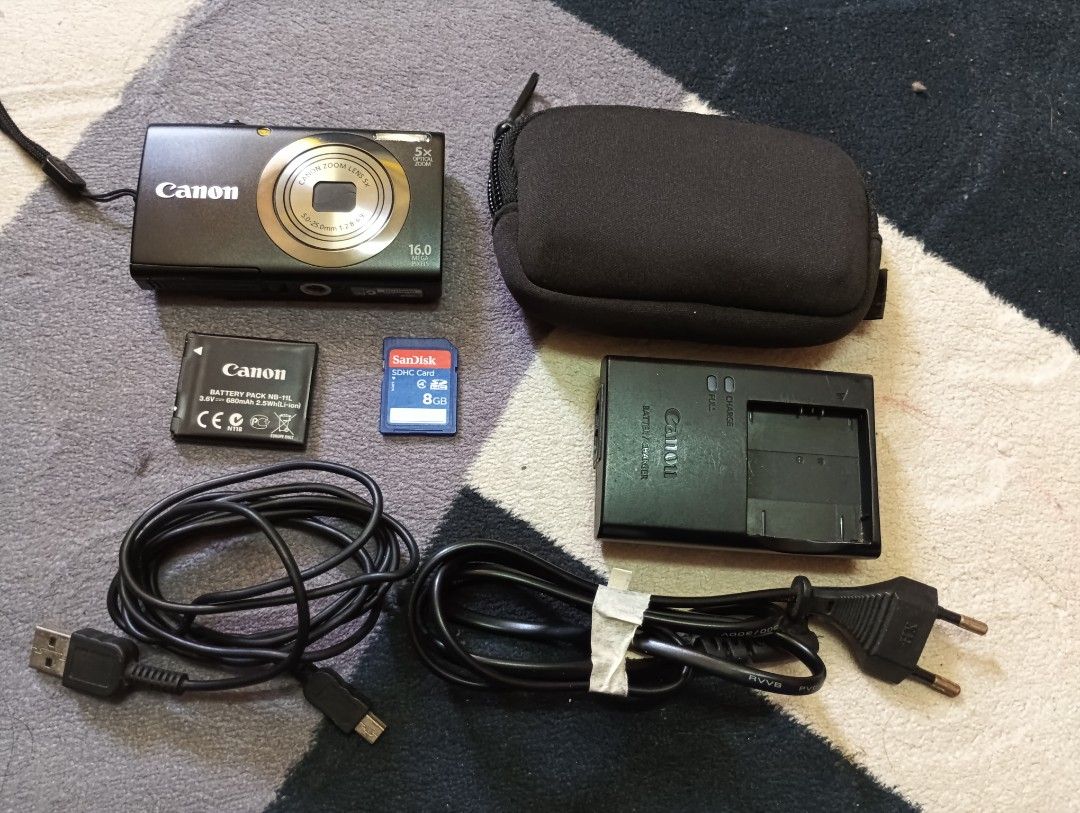 CANON CCD POWERSHOT A2300, Photography, Cameras on Carousell