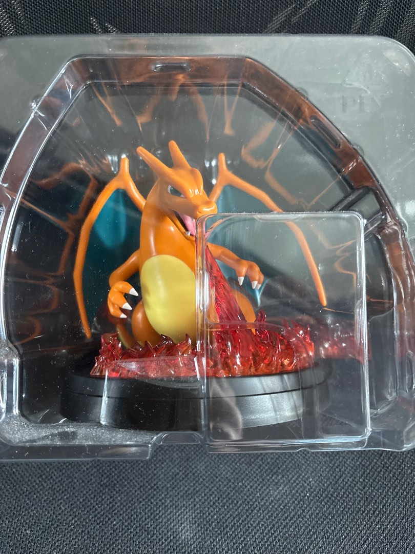 Charizard figurine, Hobbies & Toys, Toys & Games on Carousell