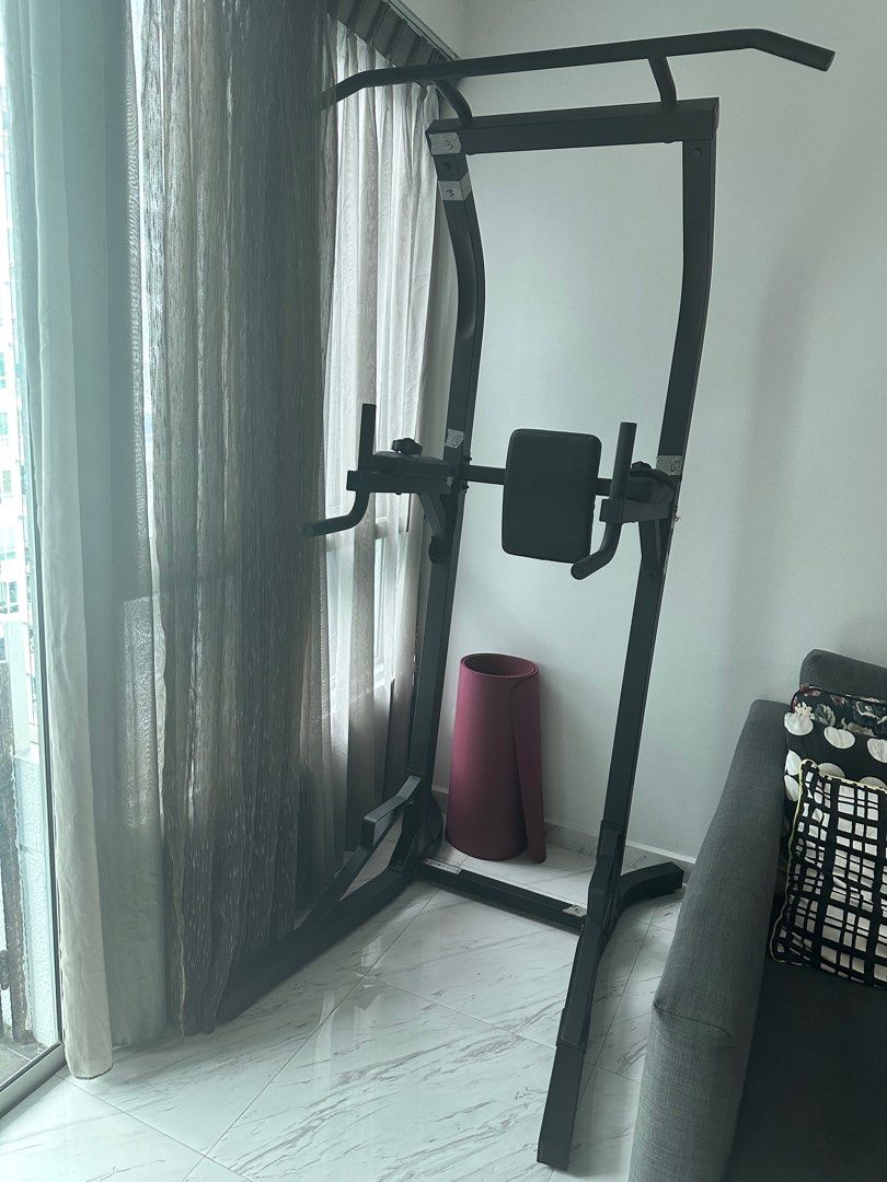 Decathlon Pull-up and Dip station, Sports Equipment, Exercise & Fitness ...