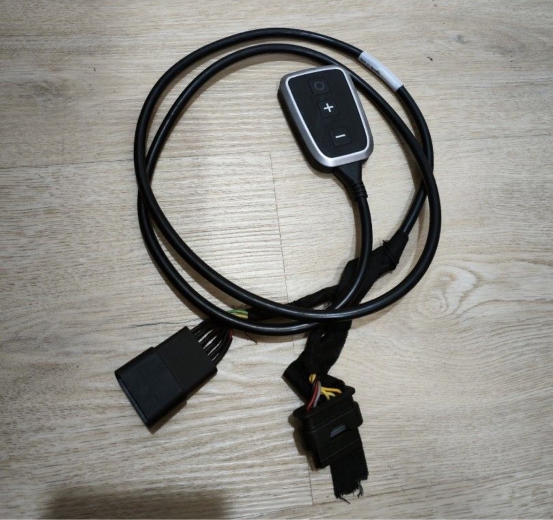 DTE PedalBox Throttle Controller for Scirocco, Car Accessories ...