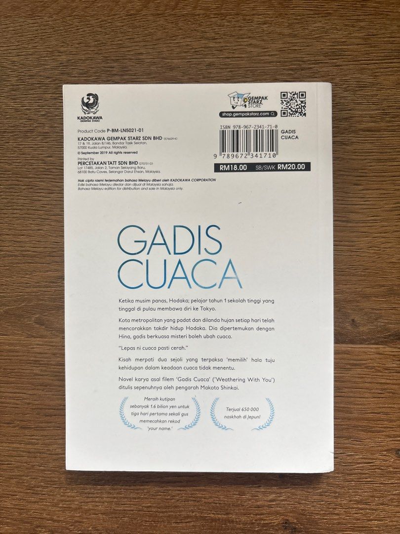 Gadis Cuaca Novel by Kadokawa malay book and novel, Hobbies & Toys ...