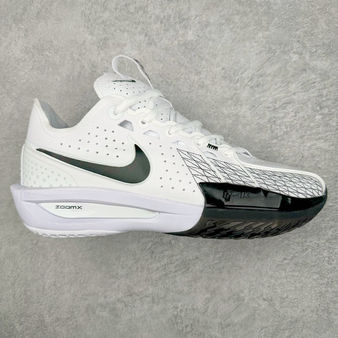 Nike G.T. Cut 3 EP GT3, 興趣及遊戲, 玩具 & 遊戲類 - Carousell