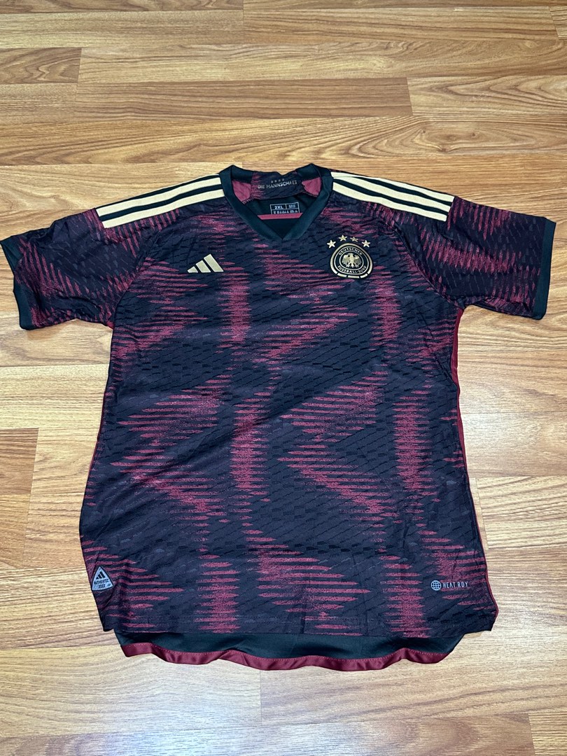 Player Issue Germany Away Kit (Slim Fit), Olah Raga, Baju Olahraga di ...