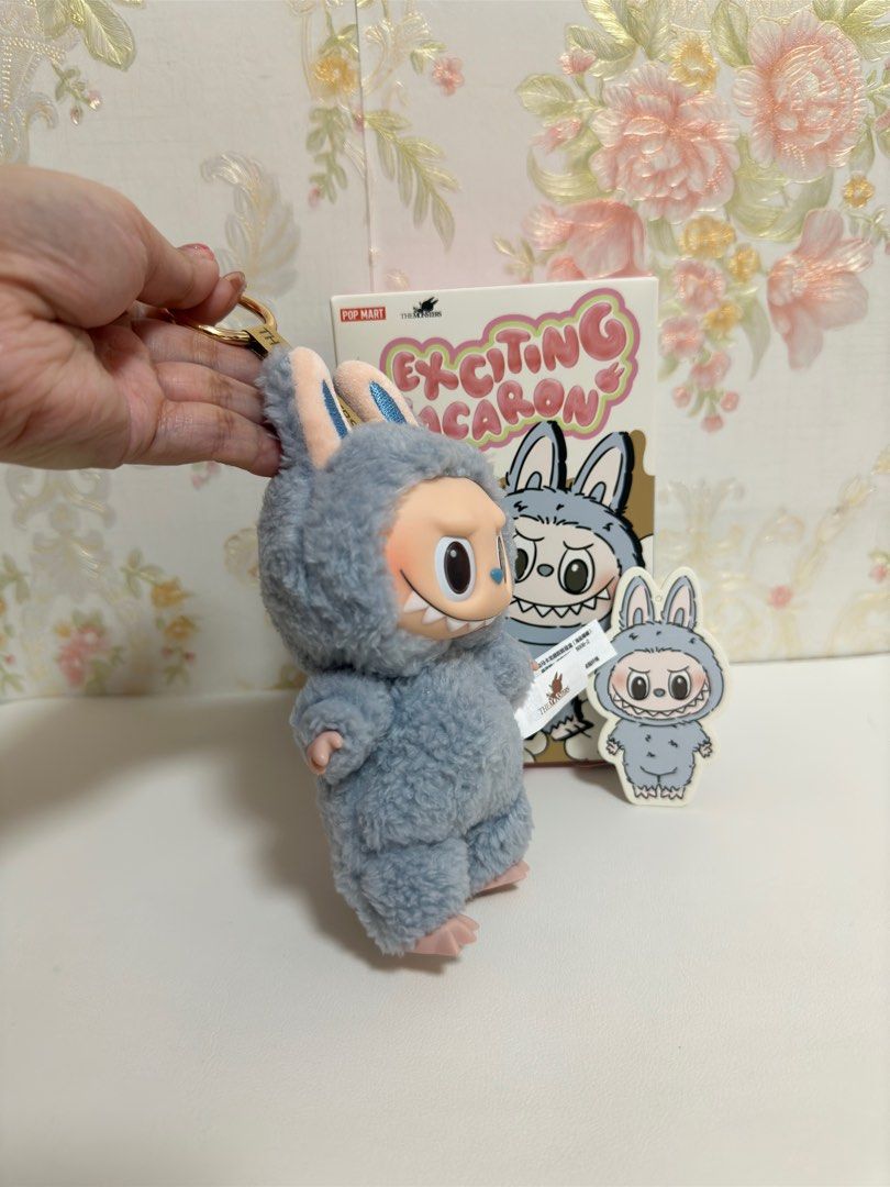 PopMart Labubu Seasalt Coconut Labubu Blue Exciting Macaron Labubu Bag ...