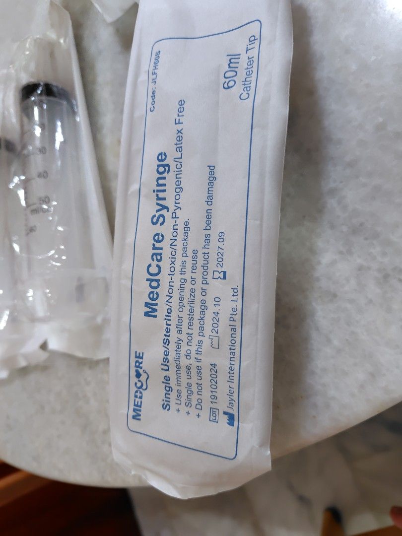 COSMO Med Syringe with Catheter Tip 50 ml, Health & Nutrition, Medical ...