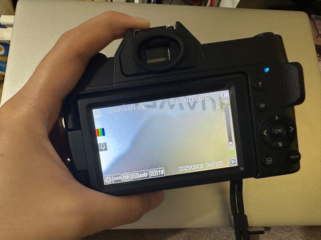 VETEK 3 Digital Camera, Photography, Cameras on Carousell