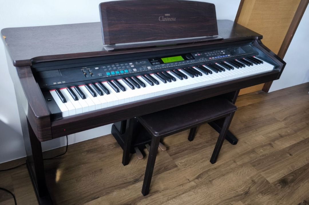 Yamaha Clavinova Digital Piano with Bench, Hobbies & Toys, Musical ...