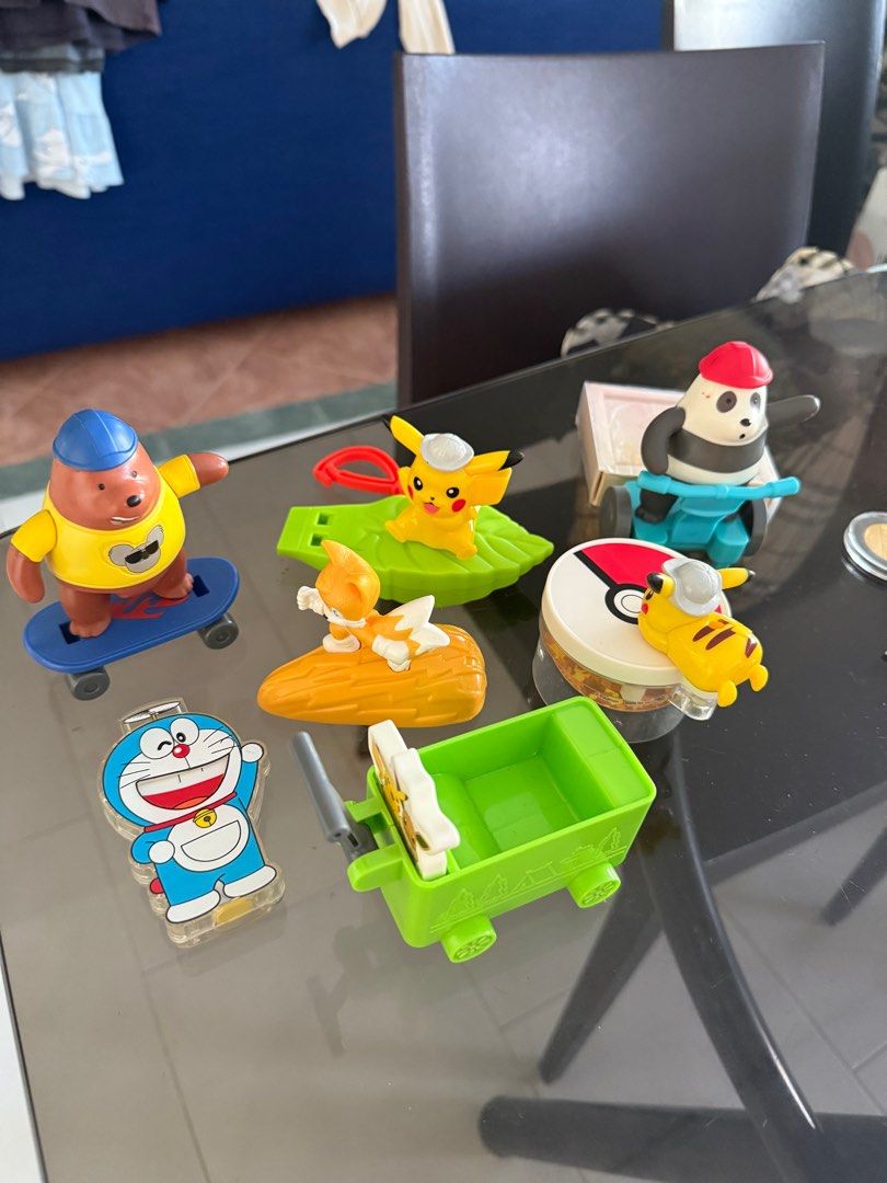 Assorted Cartoon Character Toy Figures, Hobbies & Toys, Toys & Games on ...