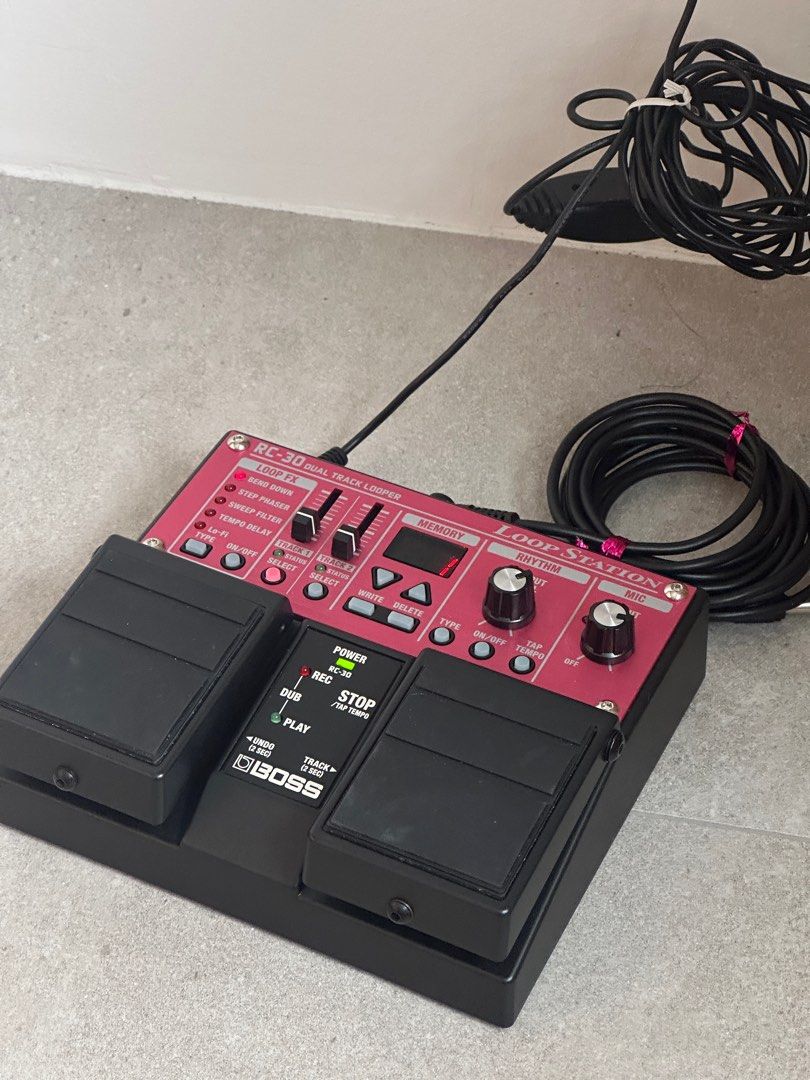 BOSS RC 30 Dual Track Looper - Loop Station, Hobbies & Toys, Music ...
