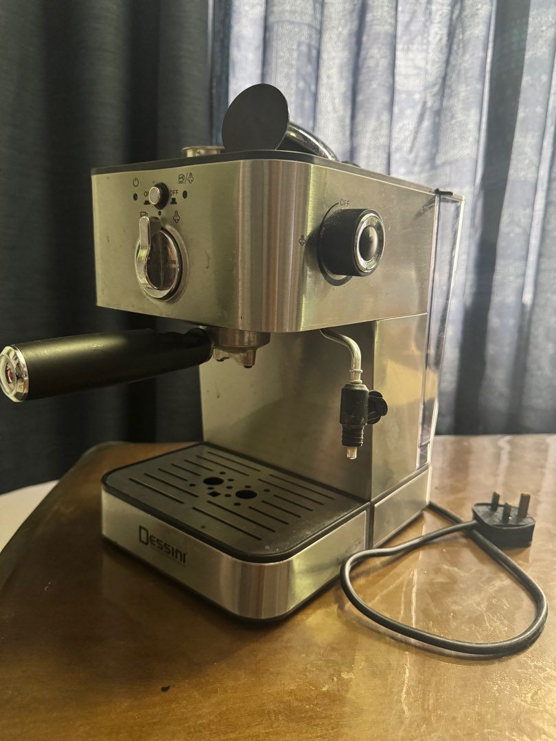 DESSINI ITALY 20 Bar Espresso Coffee Machine, TV & Home Appliances ...