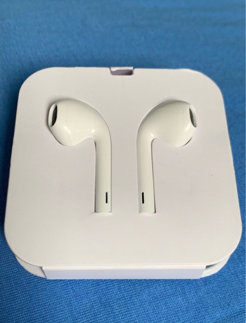 Earpods Original Earpods Lightning Connector (plug and play no need ...