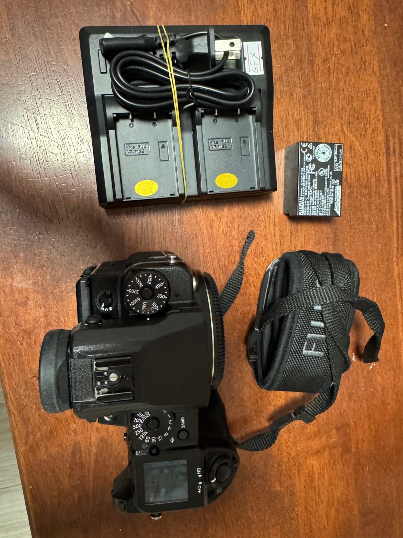 Fujifilm GFX 50S - Low Shutter Count, Photography, Cameras on Carousell
