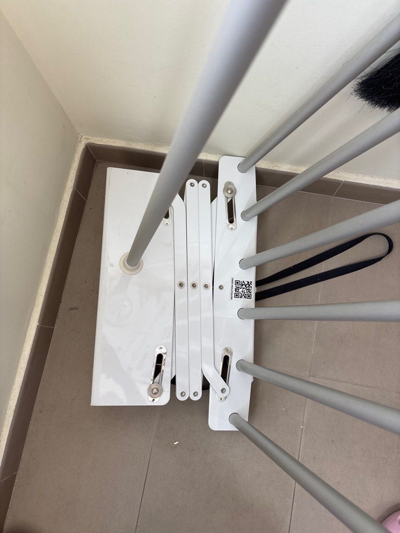 HDB Clothes Drying Rack, Furniture & Home Living, Home Improvement ...