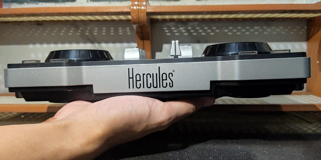 Hercules DJ Control MP3 e2 – Complete Set with Software & Manual, Audio ...