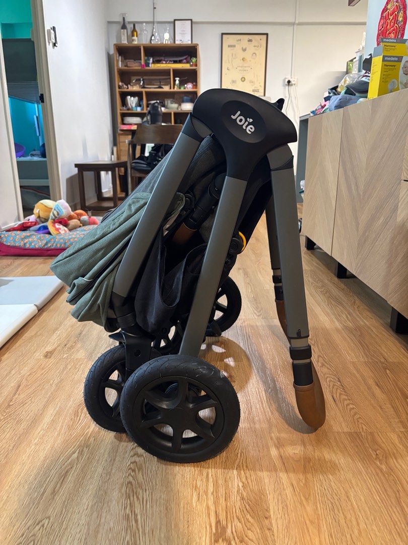 Joie Signature Finiti Stroller - Alpine Green, Babies & Kids, Going Out ...