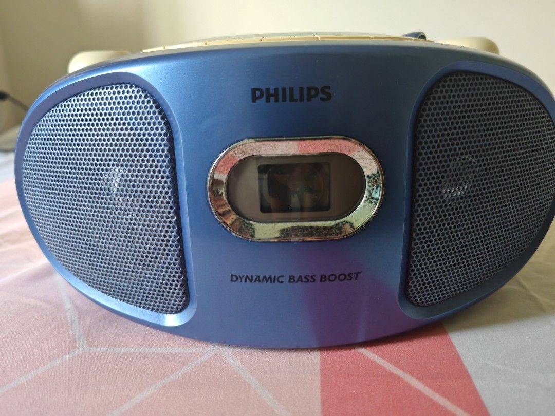 Philips AZ102N CD Sound Machine, Audio, Portable Music Players on Carousell