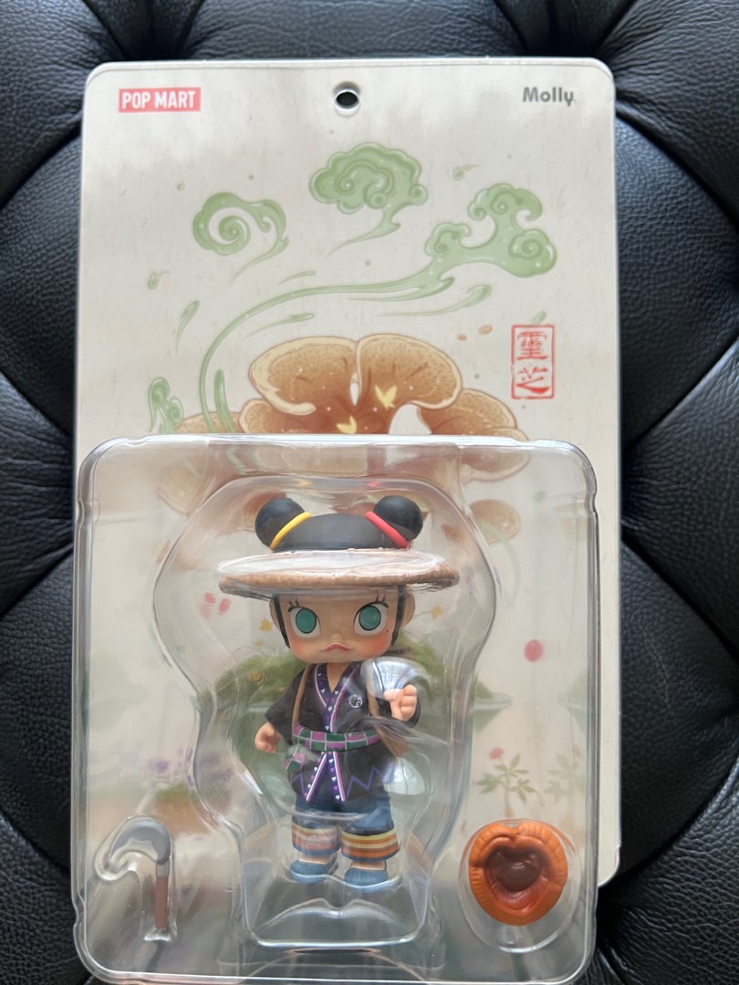 POP MART Molly Chinese Herbal-Ling Zhi Figure, Hobbies & Toys, Toys ...