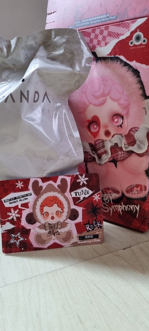 Pop Mart Skullpanda Winter Symphony Series - Wanderer's Tune, Hobbies ...