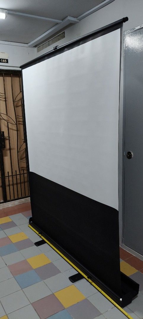 Portable floor pull up Projector Screen retractable self supporting ...