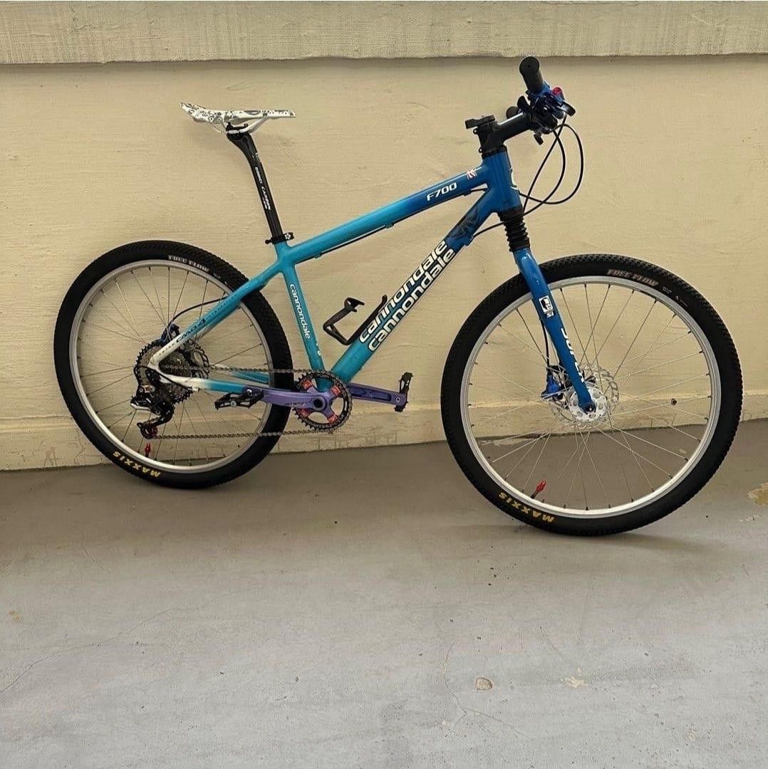 NO TRADE. Cannondale F700 Mountain Bike M size 26 inch, Sports ...
