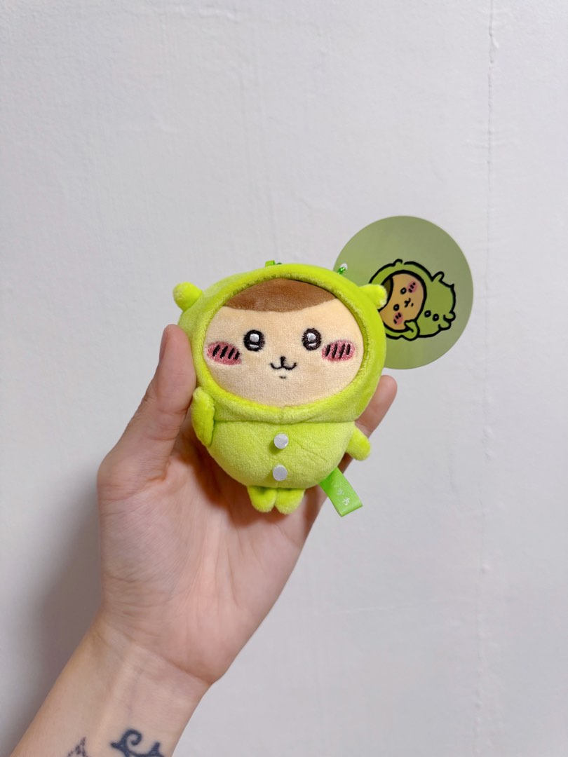 Chiikawa - Kuri Manju Sleepy Pyjamas Outfit Plushie Keychain, Hobbies ...