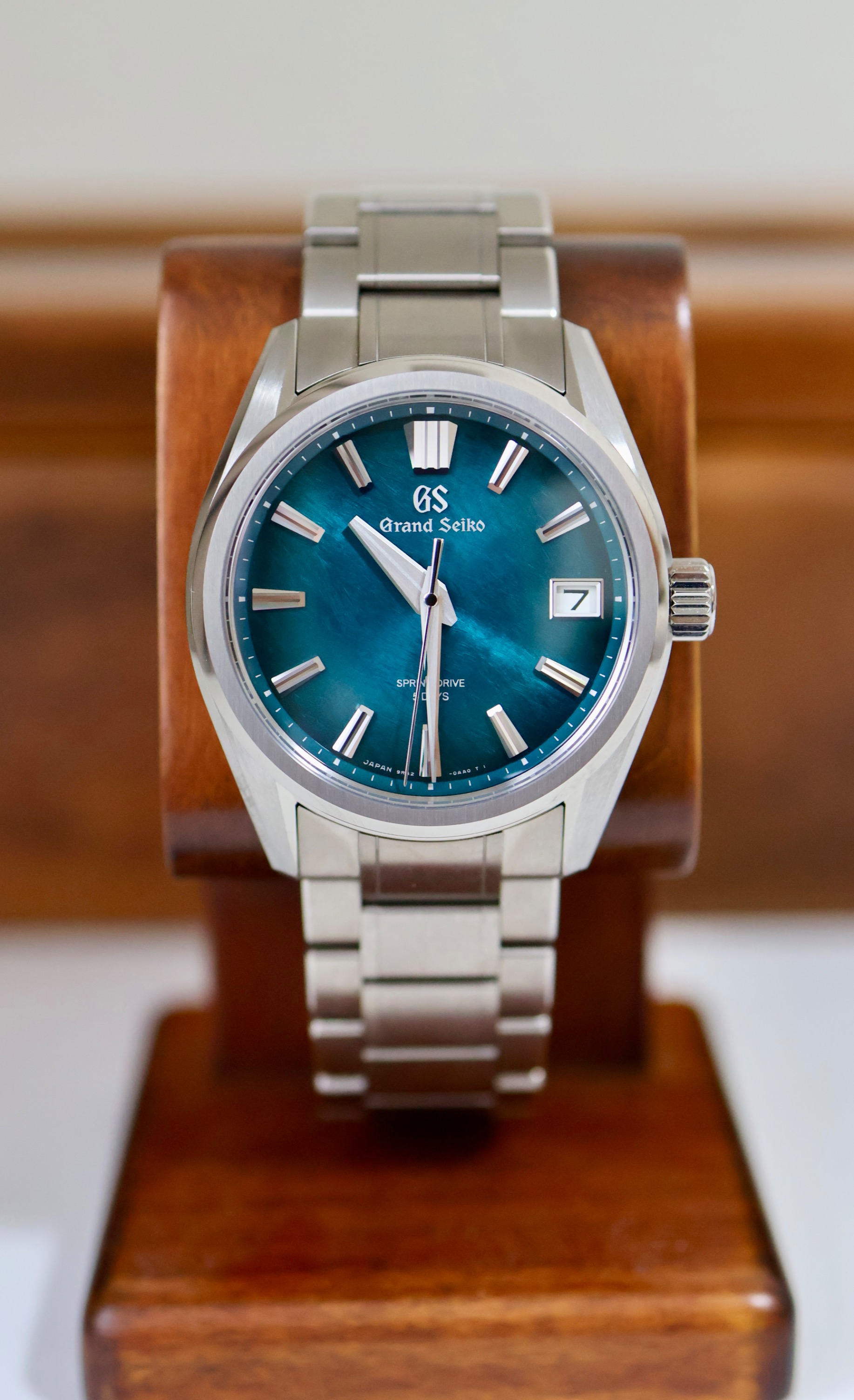 Grand Seiko SLGA025 Atera Valley, Luxury, Watches on Carousell