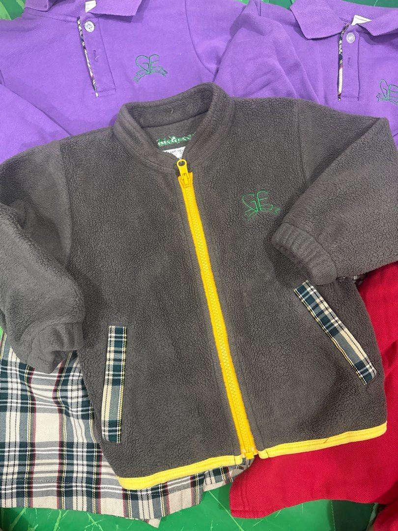 Greenfield School Uniform 綠茵冬季校服 全要, 兒童＆孕婦用品, 嬰兒及小童流行時尚 - Carousell